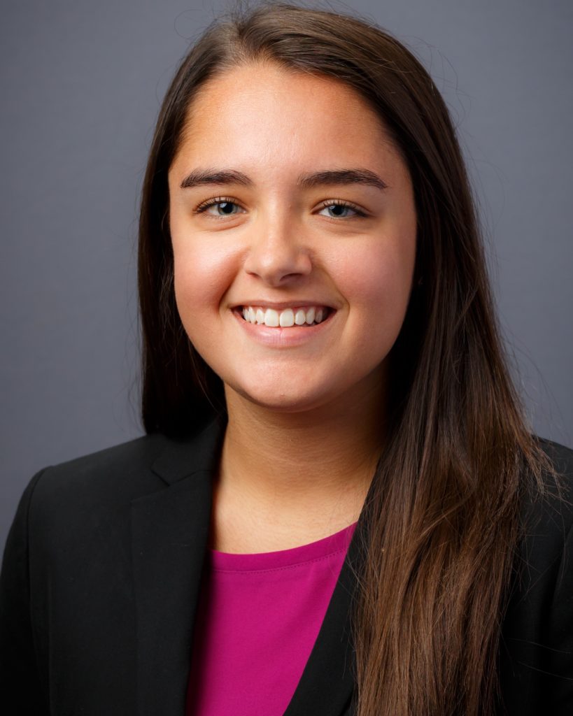 Michaela Young Completes Online MBA in Leadership Program